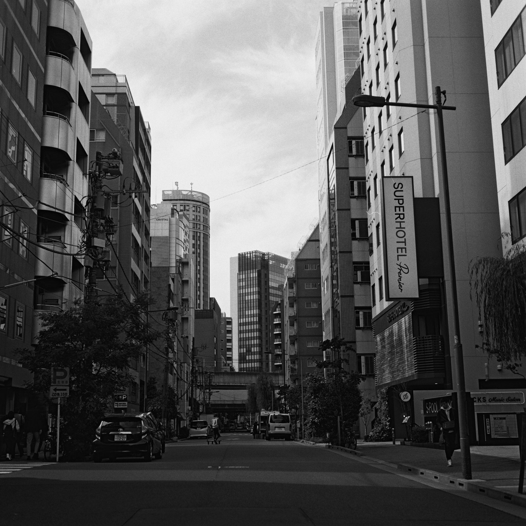 🎞️KENTMERE PAN 100 120 モノクロネガフィルム – にっしんカメラ Nisshin Camera